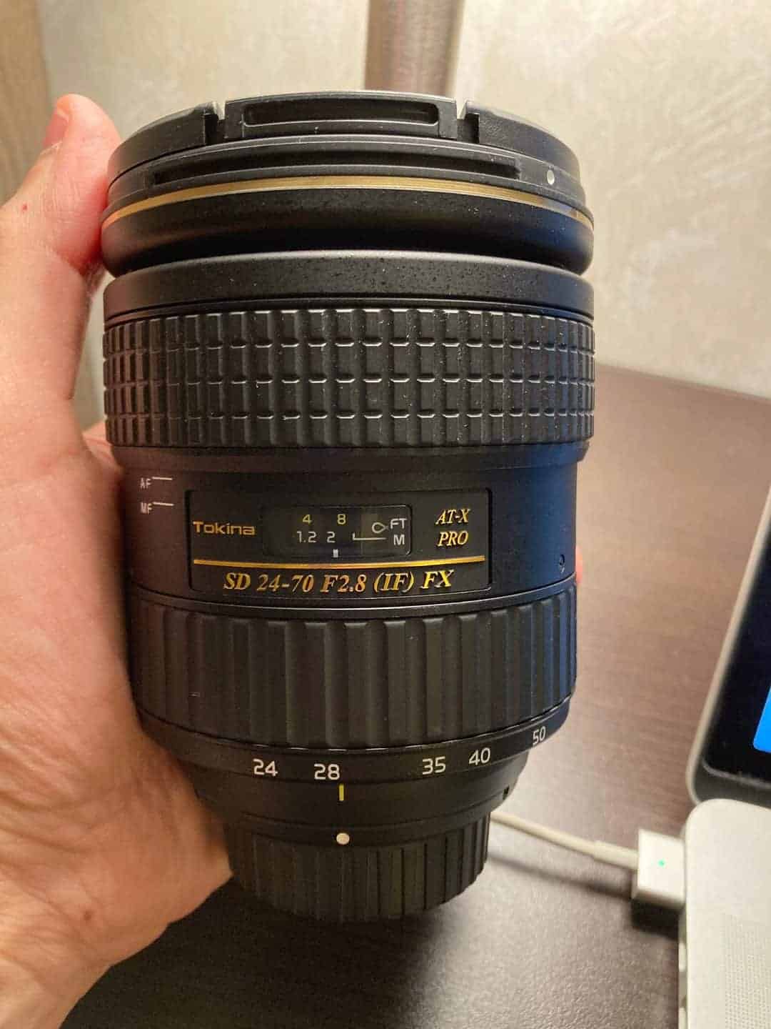 What's the Best Lens for Boudoir Shoots in Small Spaces?